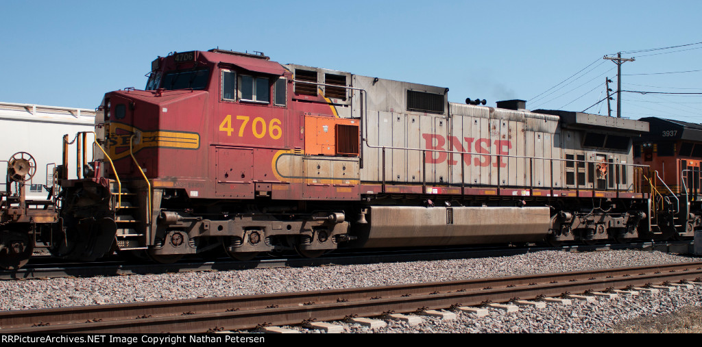 BNSF 4706